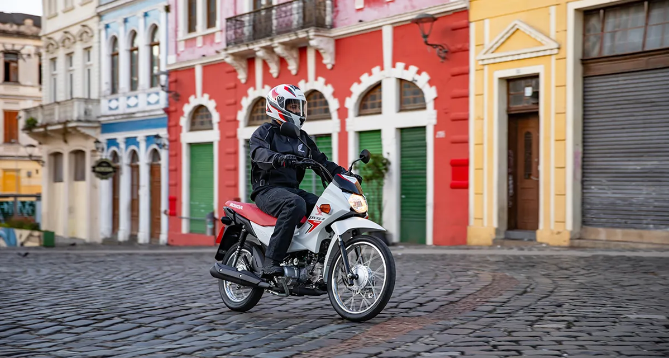 Honda Pop 110i 2025: A moto ideal para iniciantes ainda é a mais ...